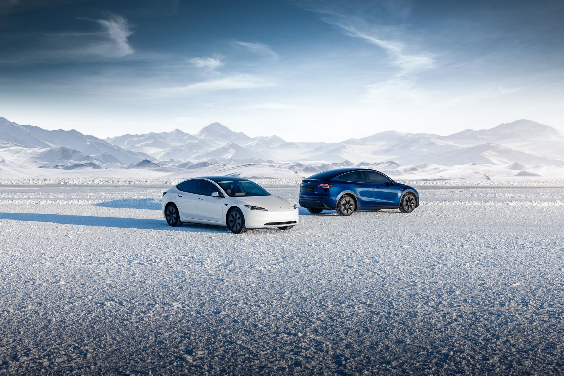 Tesla á Akureyri | Glerártorg - allt á einum stað